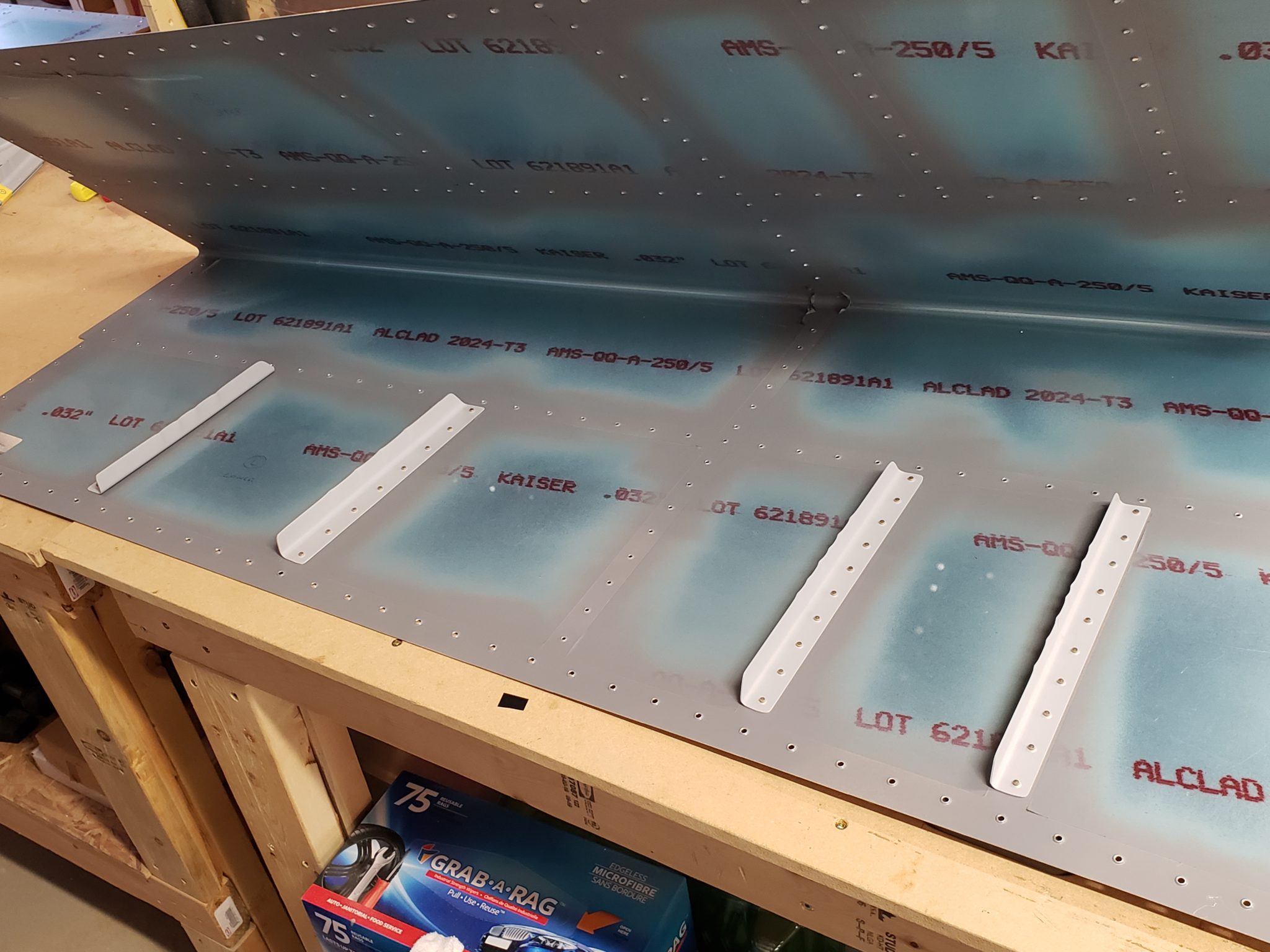 Horizontal Stabilizer Spars – Riveting Completed - F1 Rocket Hangar