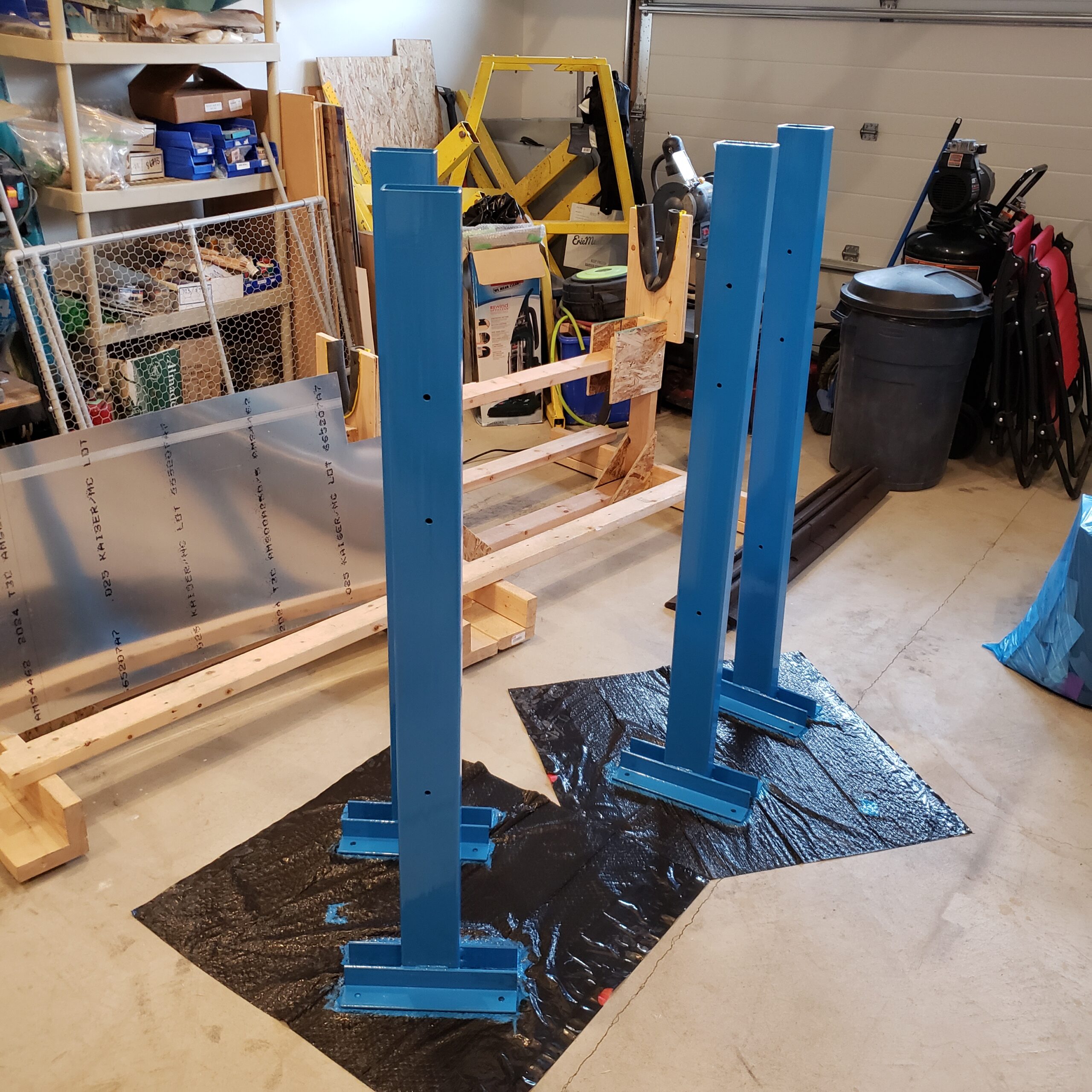 Wing stands - F1 Rocket Hangar